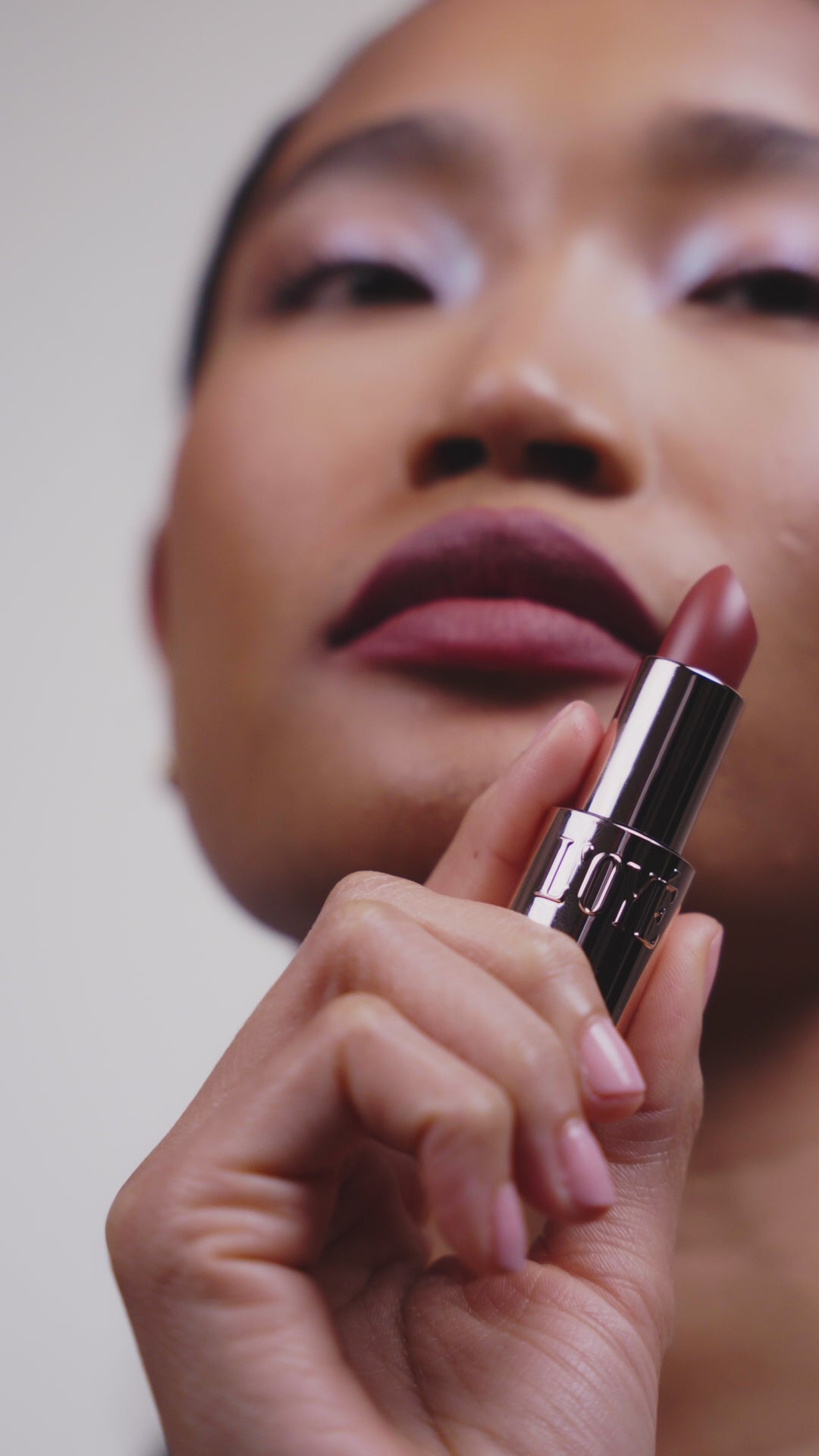 Ethereal Touch Lipstick – L’OYÉ Cosmetics